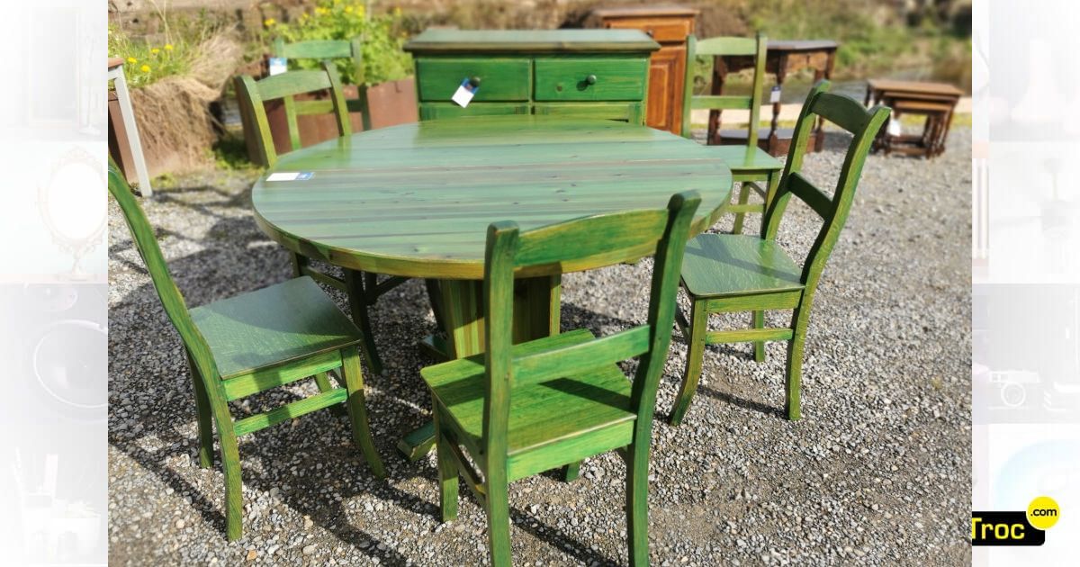 Achat SALLE A MANGER VERTE (TABLE/BUFFET+CHAISES) occasion - Verviers ...