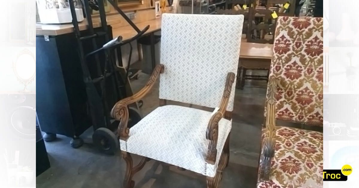 Achat FAUTEUIL STYLE LOUIS XIII TBE BEIGE occasion - Romans sur isere ...