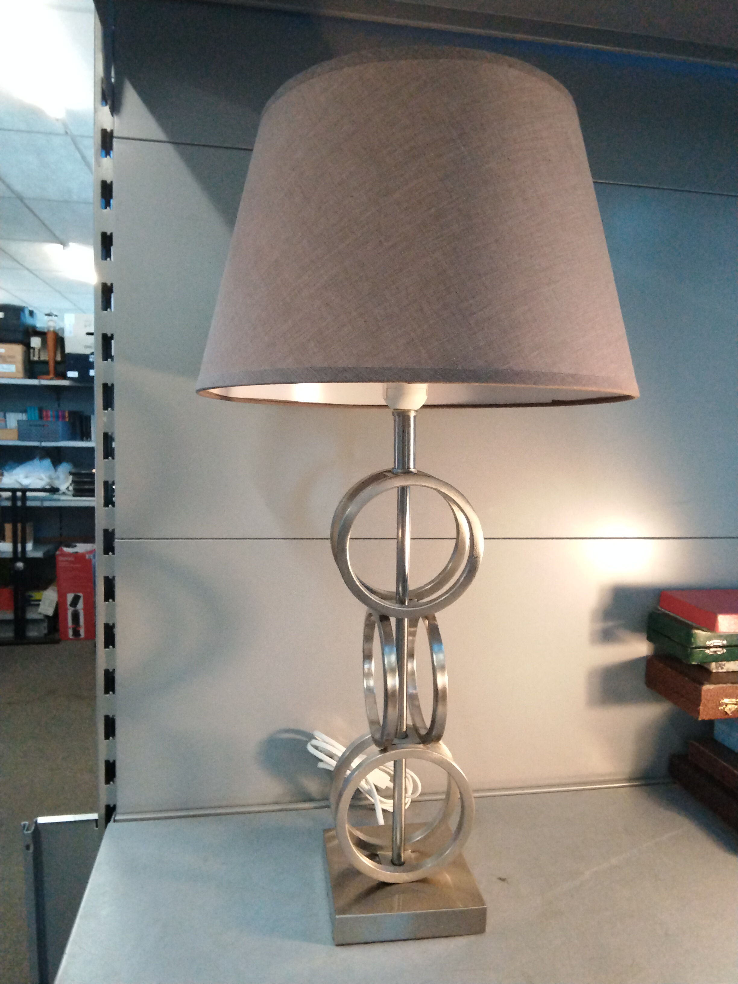 Achat LAMPE PIED METAL occasion - Ahuy | Troc.com