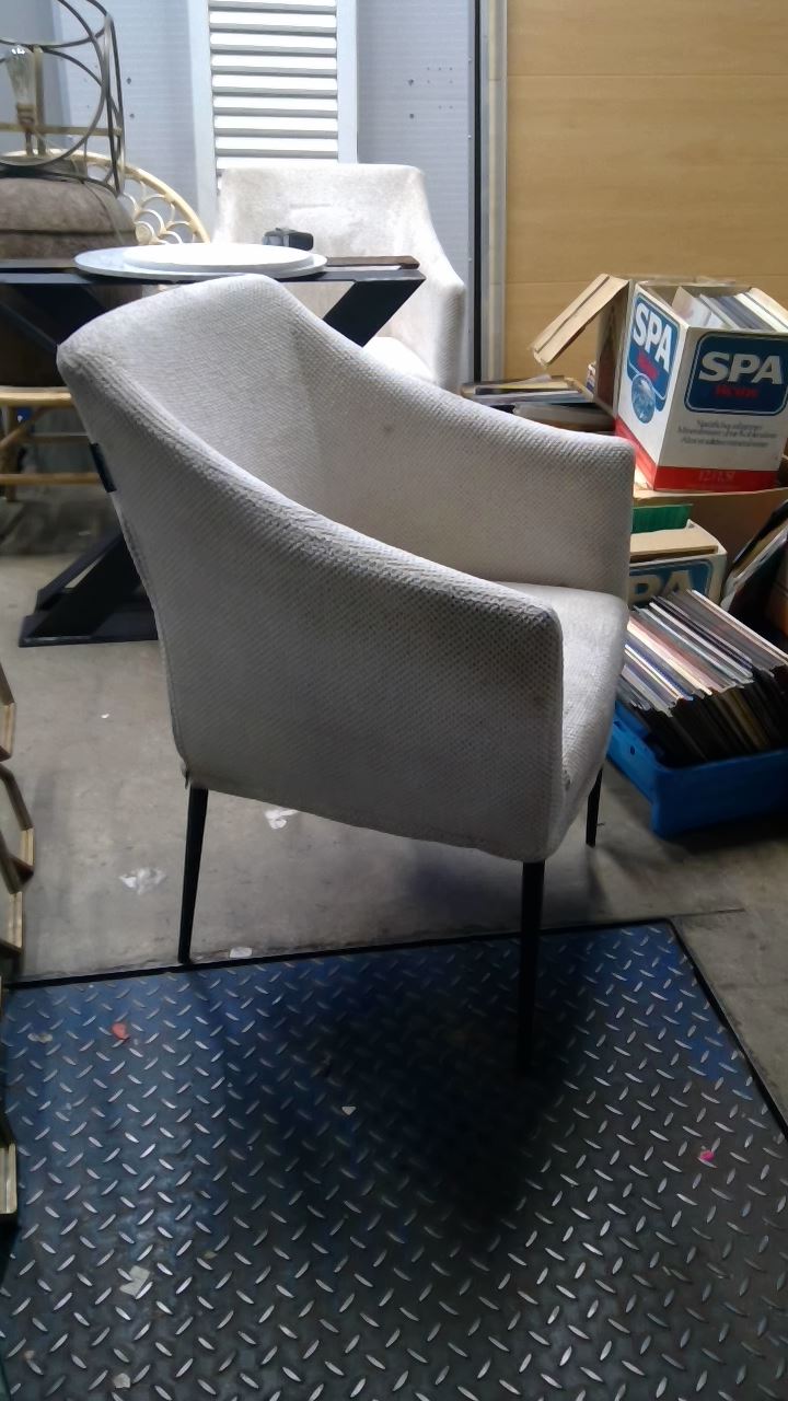 Achat FAUTEUIL CHATEAUX D'AX BEIGE occasion - Wilrijk | Troc.com