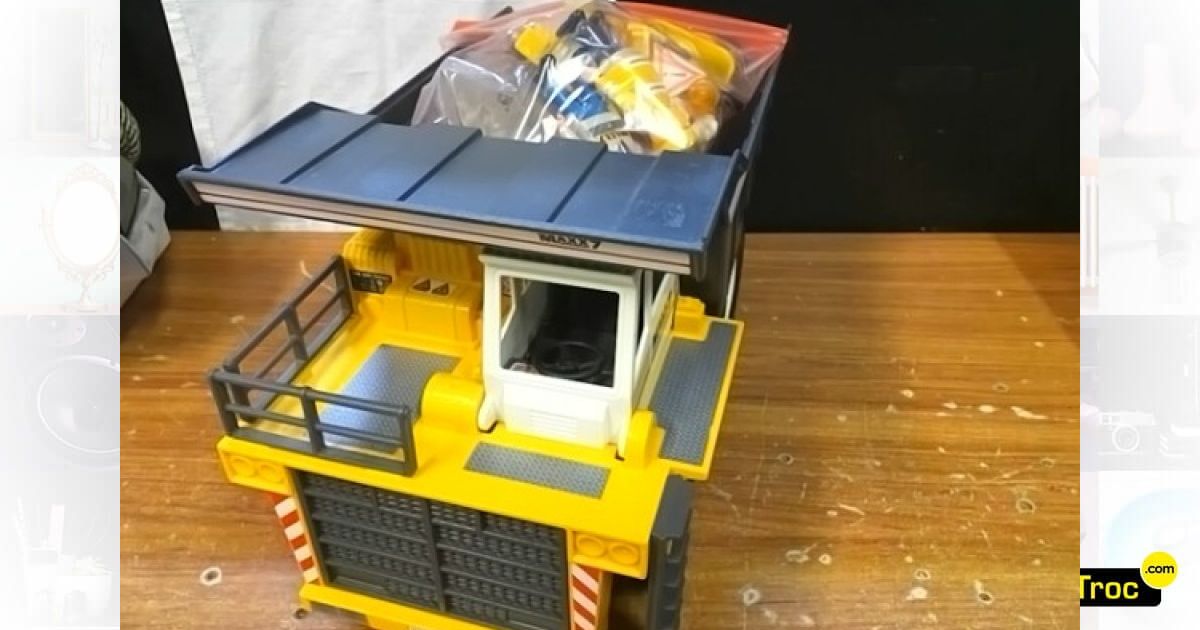 Achat PLAYMOBIL CAMION DE CHANTIER AVEC ACCESSOIRES occasion - Chenove ...