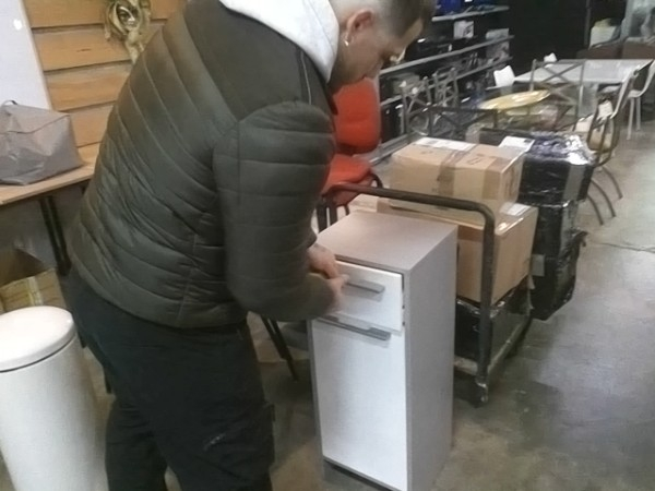 Achat MEUBLE D'APPOINT 1 PORTE / 1 TIROIR occasion - Romans sur isere ...