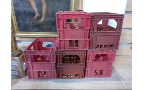 Achat CAISSE BOUTEILLES PLASTIQUE ROUGE occasion - Romans sur isere ...