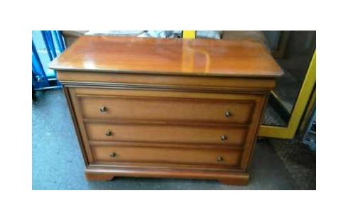 Achat COMMODE 3 TIROIRS STYLE LOUIS PHILIPPE occasion - Rennes | Troc.com