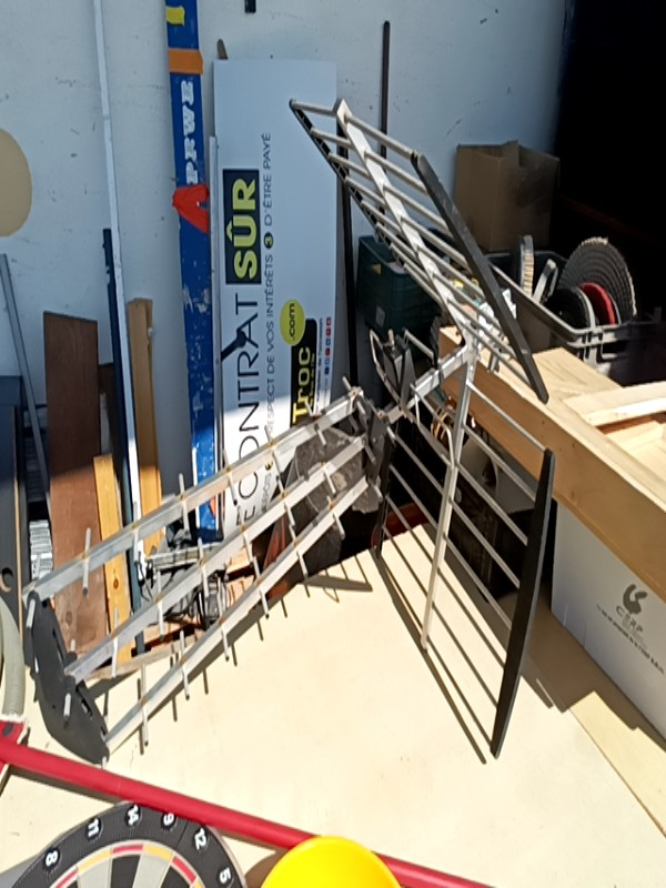 Achat ANTENNE TV RATEAU occasion - Ales | Troc.com