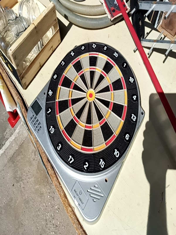 Achat JEU DE FLECHETTES + ACC RSV occasion - Ales | Troc.com